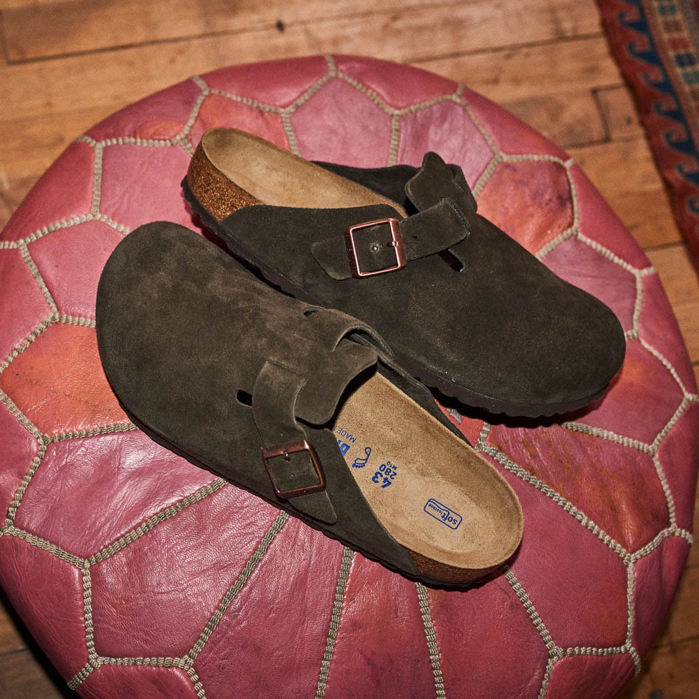 Mens Birkenstock Boston Soft Footbed Clog - Mocha | Journeys