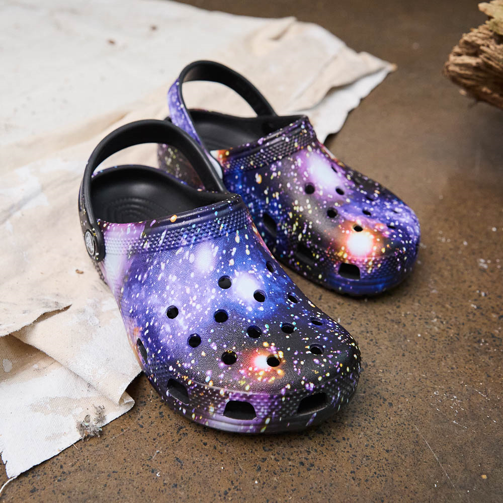 Crocs Classic Clog - Little Kid / Big Kid - Galaxy | Journeys