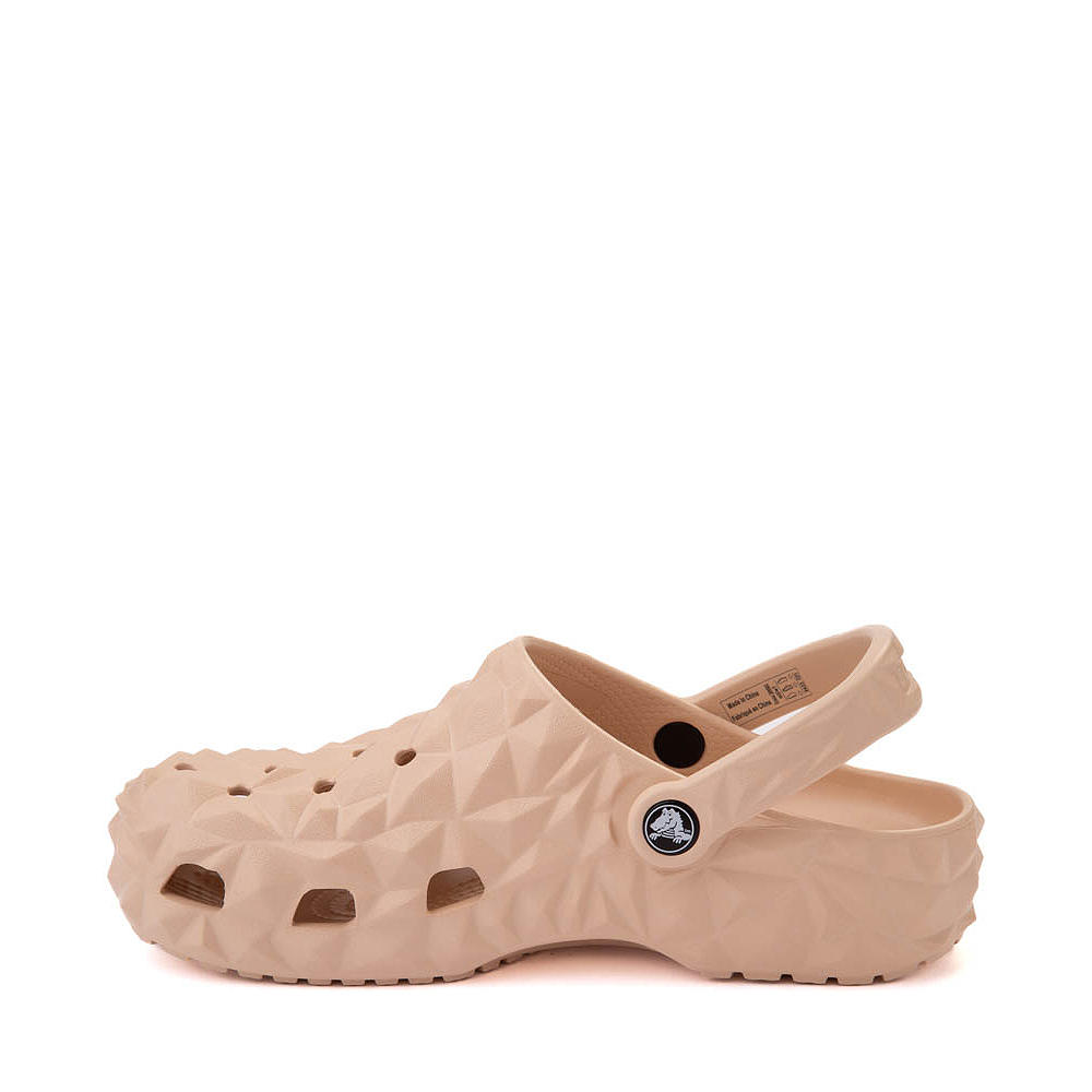 Crocs Classic Geometric Clog - Shiitake | Journeys