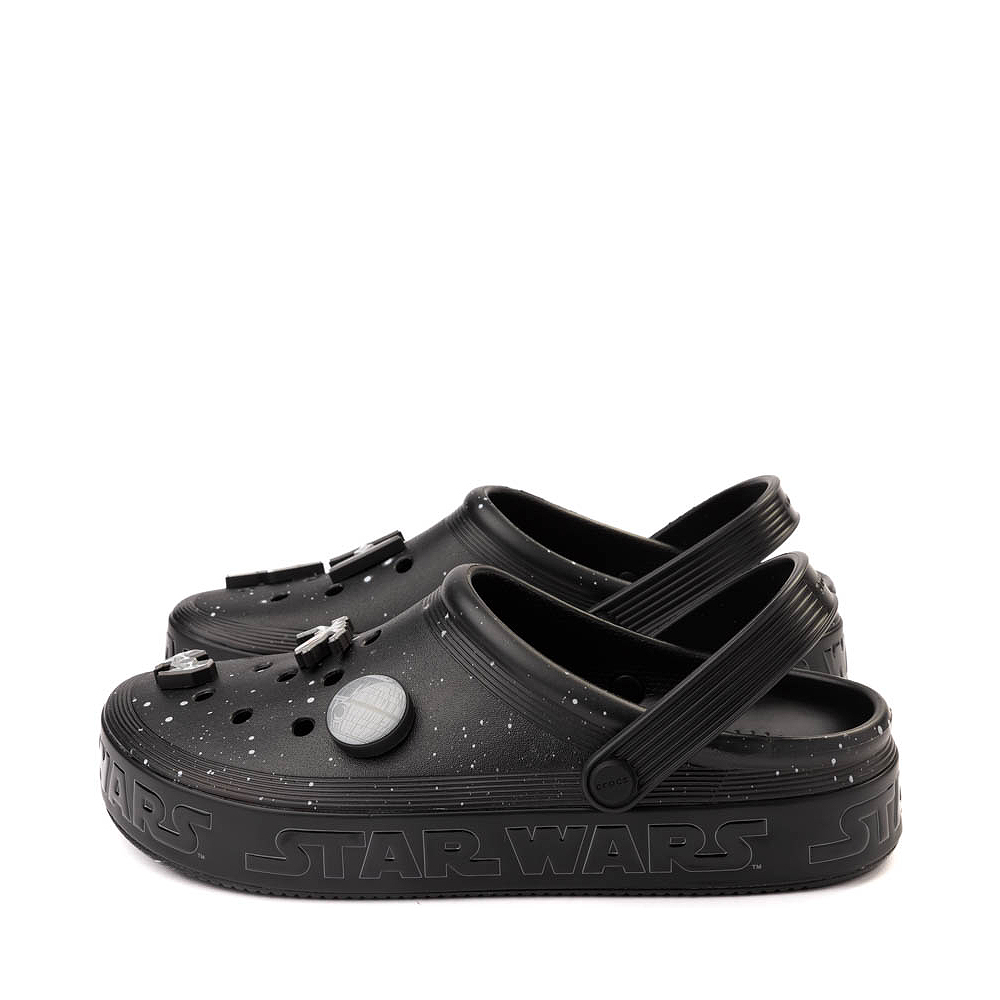 Star Wars™ Crocs Off Court Clog - Black | Journeys
