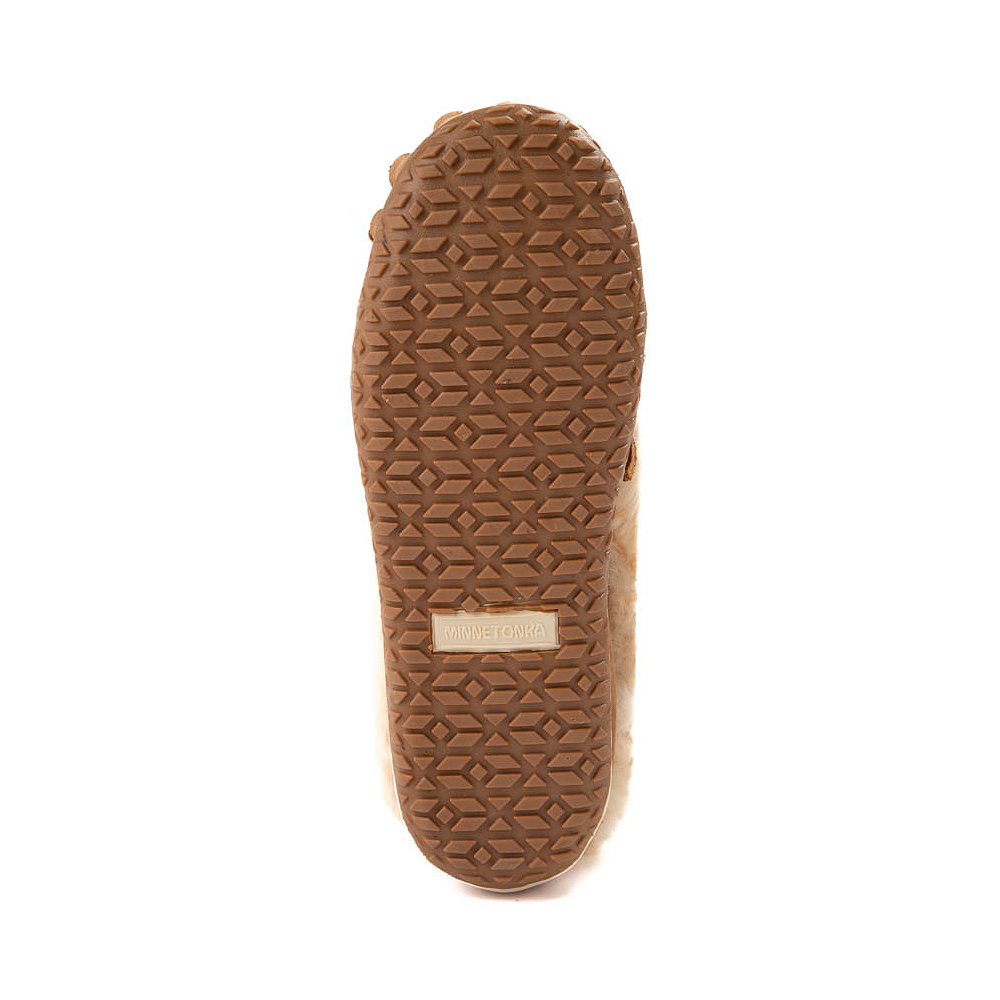Womens Minnetonka Ultimate Sheepskin Slipper - Tan | Journeys