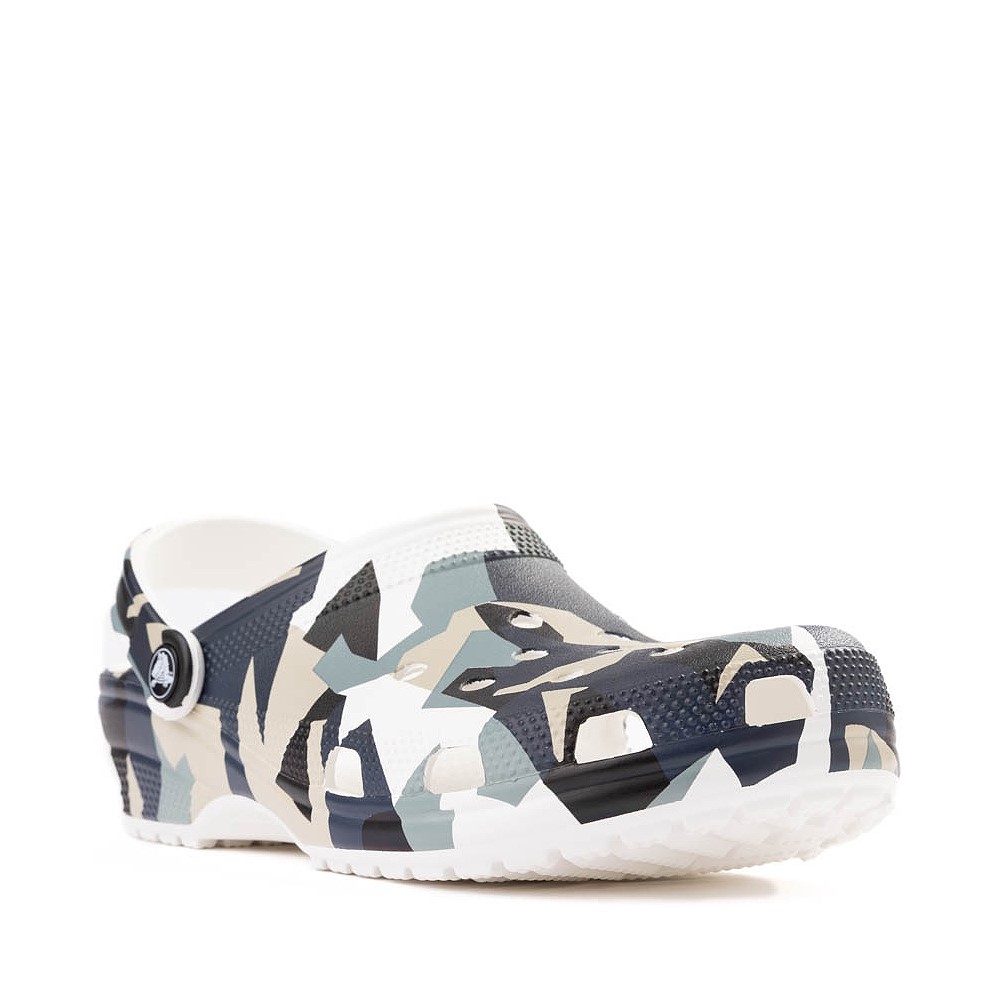 Crocs Classic Geometric Clog - Camo / Multicolor | Journeys