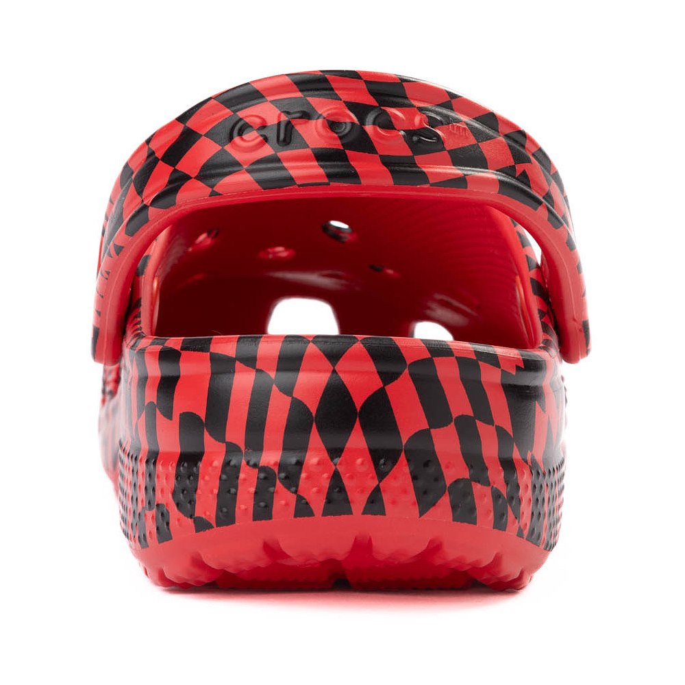 Crocs Classic Warped Checker Clog - Red / Black | Journeys