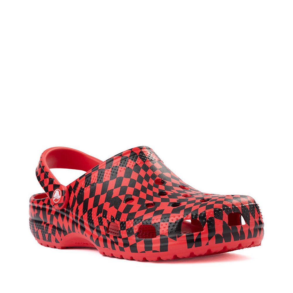 Crocs Classic Warped Checker Clog - Red / Black | Journeys