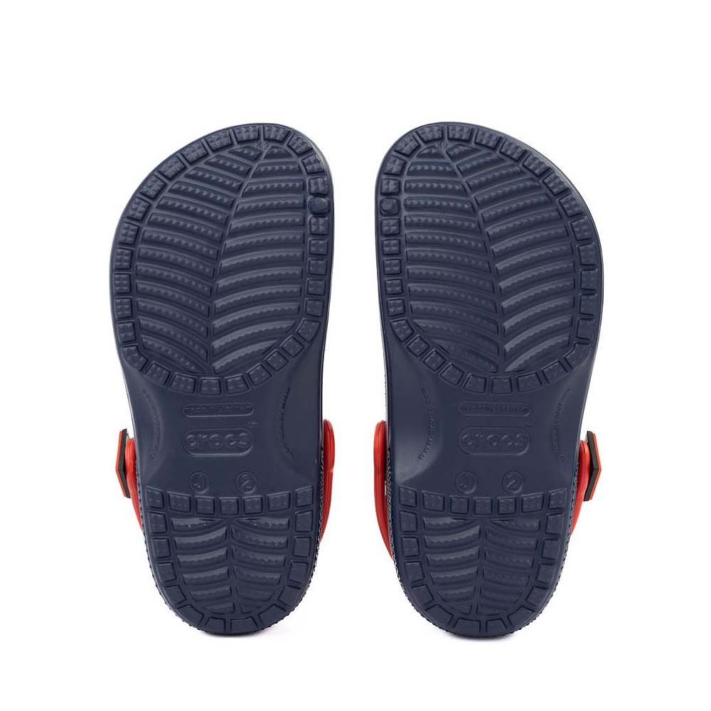 DC Comics Crocs Classic Superman Clog - Little Kid / Big Kid - Blue ...